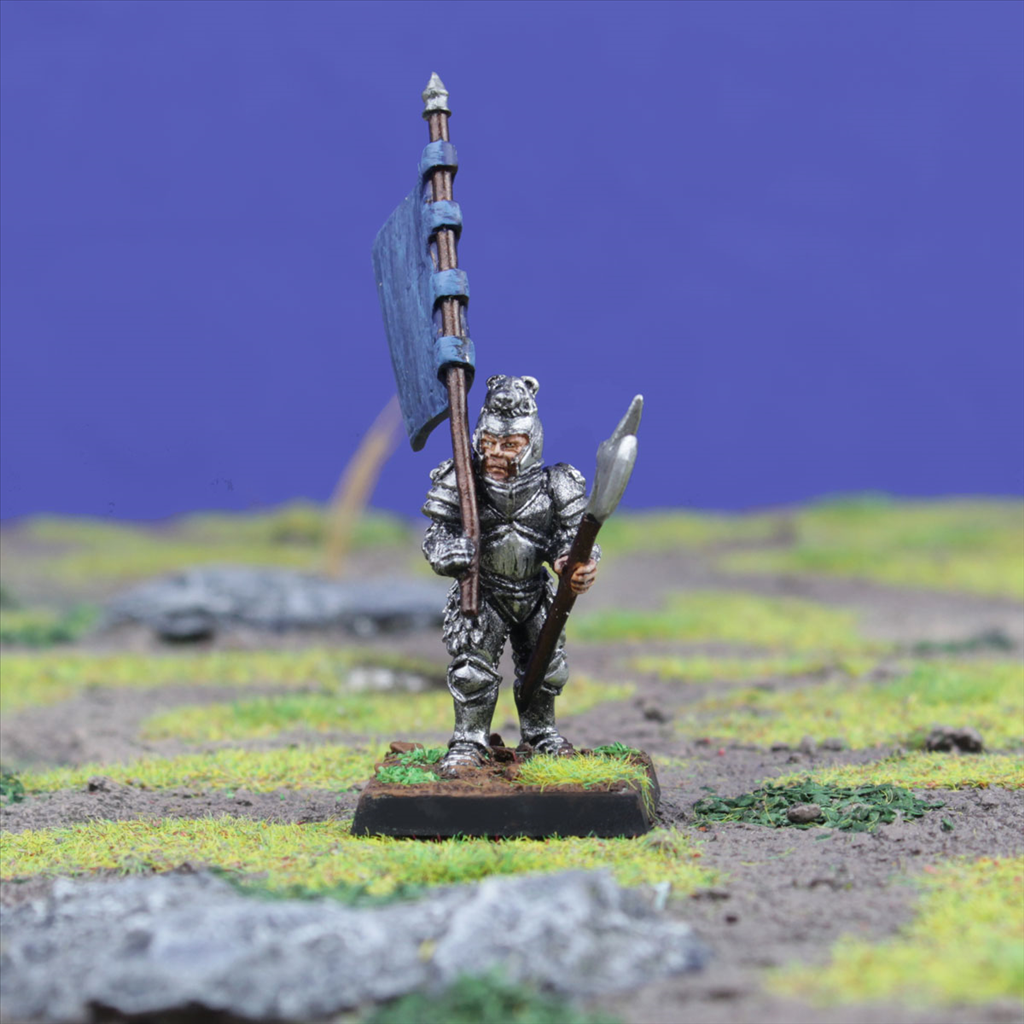 Armoured Human Standard Bearer - Battlezone Miniatures